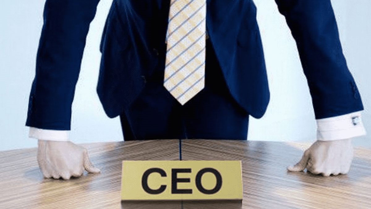 CEO là gì? Vai trò, Kỹ năng cần có & Mô tả công việc của CEO